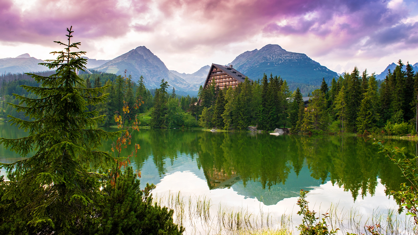 Slovakia clarifies e-invoicing obligations ahead of 2027 | Innovate Tax